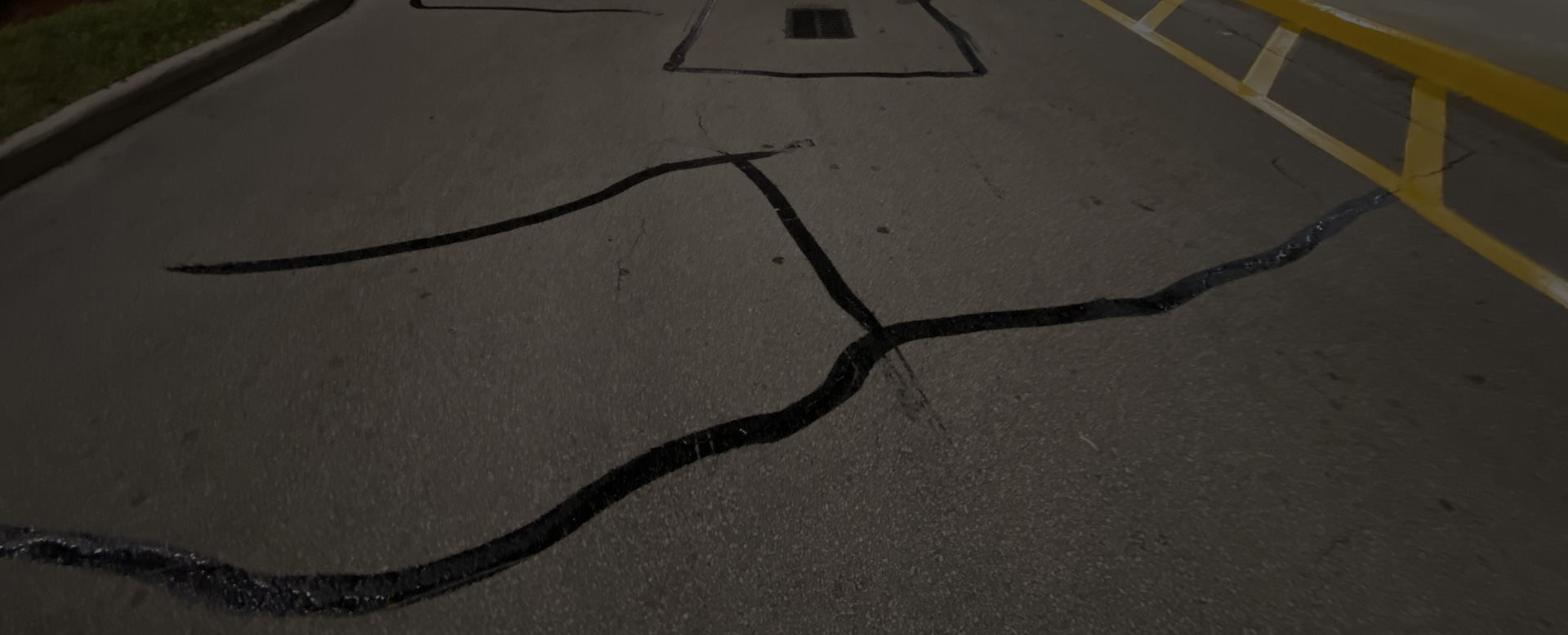 Crack Sealing and Mastic|C&K Paving Contractors